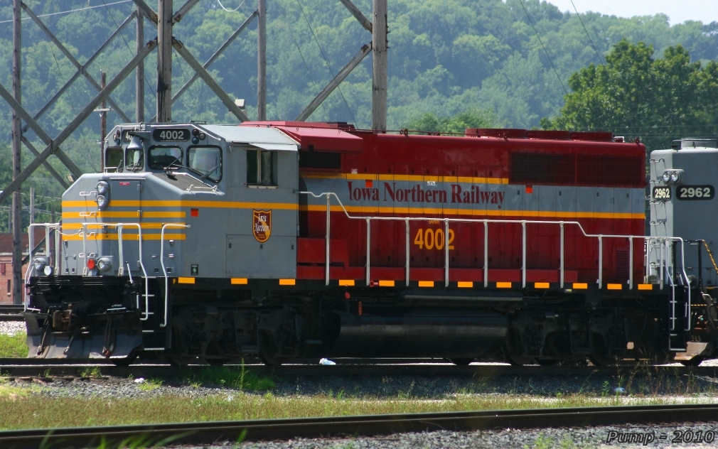 IANR 4002 - EMD GP40-2LW in KCS Knoche Yard